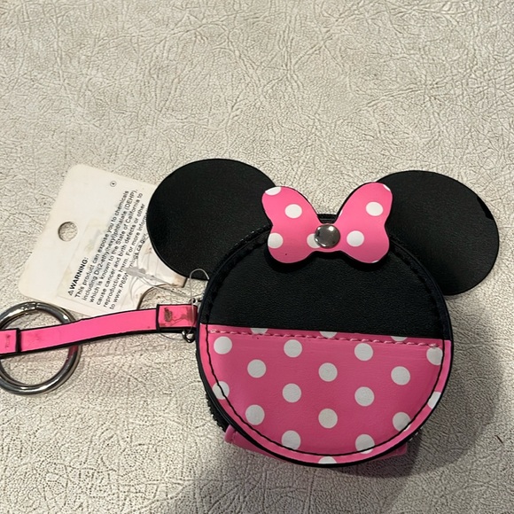 Miniso | Accessories | Disney Minnie Mouse Coin Purse Brand New | Poshmark